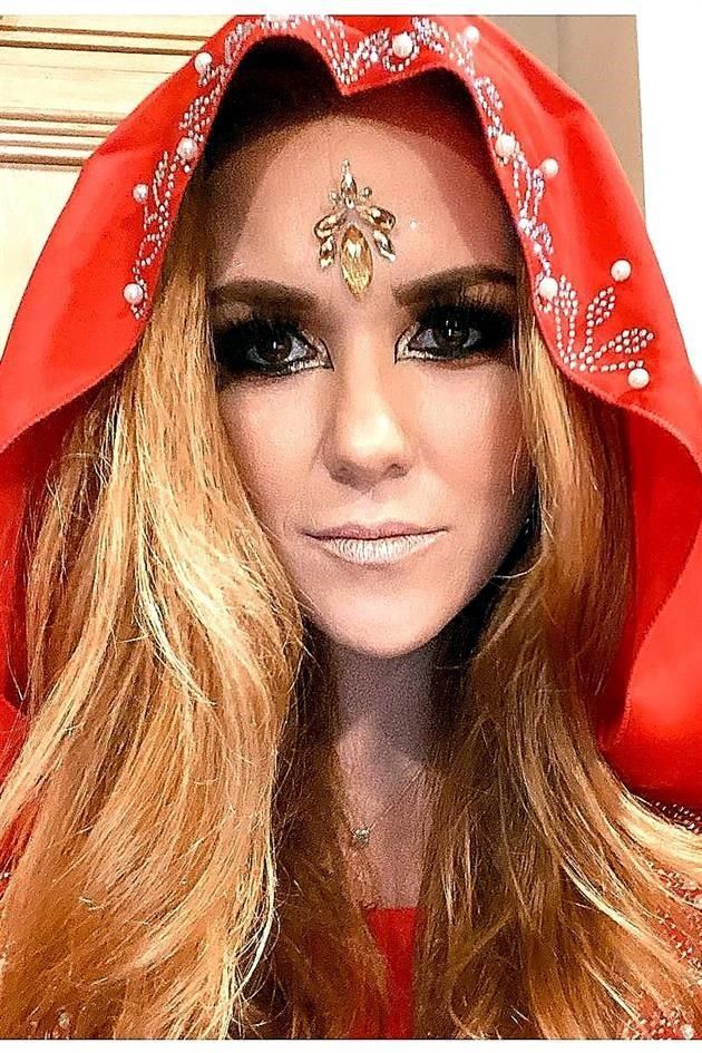 Lily Pierce's Instagram, Twitter & Facebook on IDCrawl