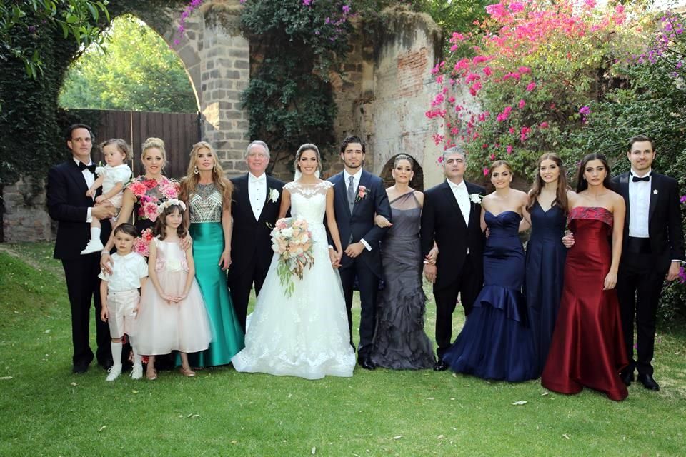 Se unen 'Pollo' Briseño y Alethia Sada