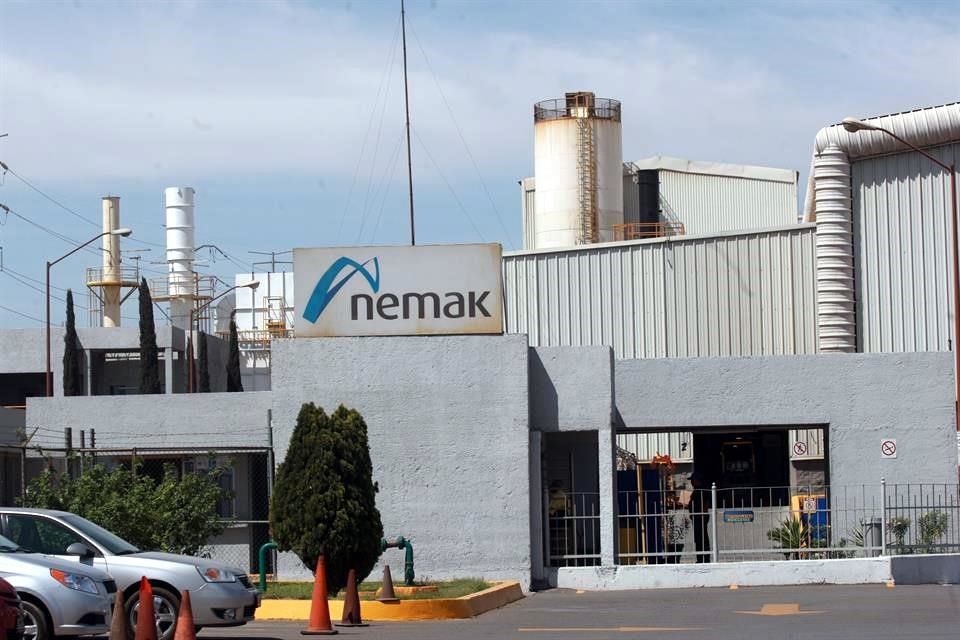 Logotipo De Nemak