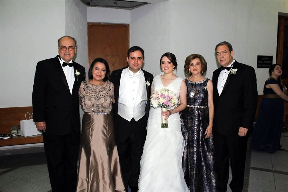 Boda De Mayra Gonzalez Mayra Couto Publica Nueva Foto Junto Novio,
