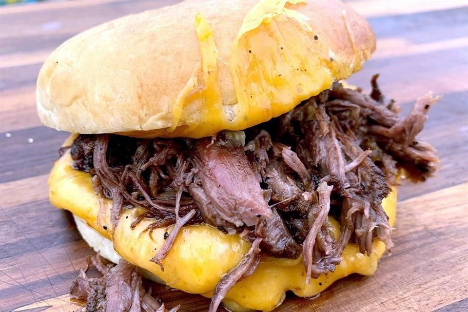 Barbacoa de short rib con whisky y miel