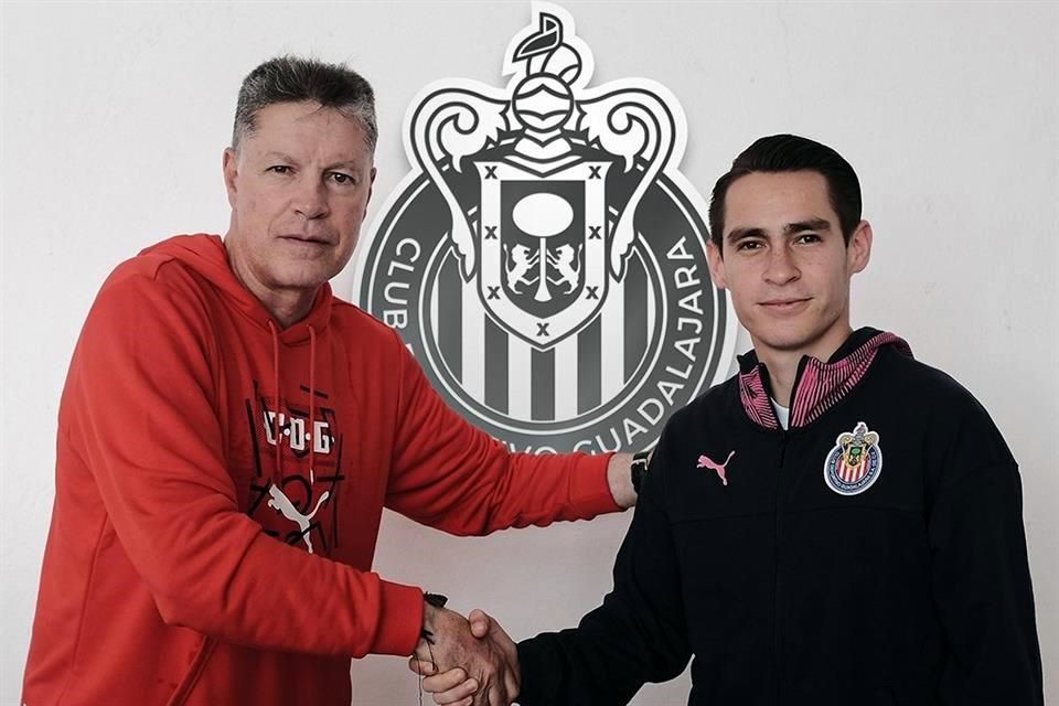 cancha.com --- Cumple Angulo su sueño en Chivas