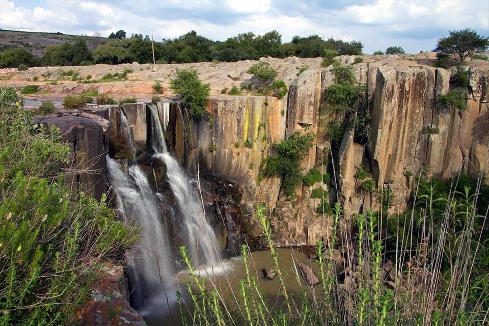 Disfruta hermosas cascadas y aventúrate por Aculco