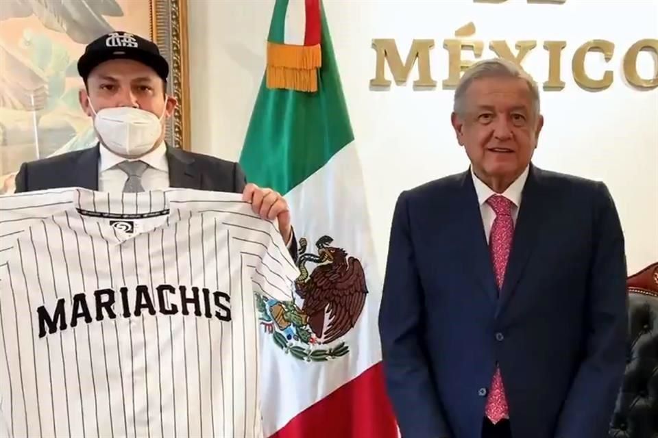 cancha.com --- Anuncia López Obrador a Mariachis de Guadalajara cancha.com --- Anuncia López Obrador a Mariachis de Guadalajara