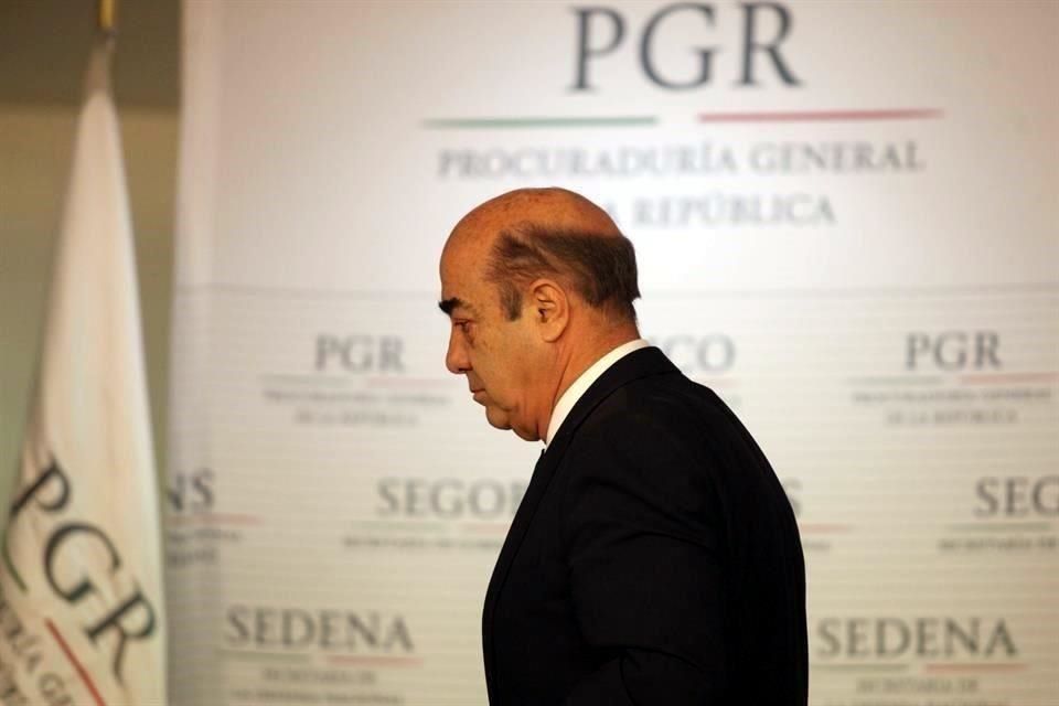 Que Murillo Karam diga quién le dio la orden.- AMLO Que Murillo Karam diga quién le dio la orden.- AMLO