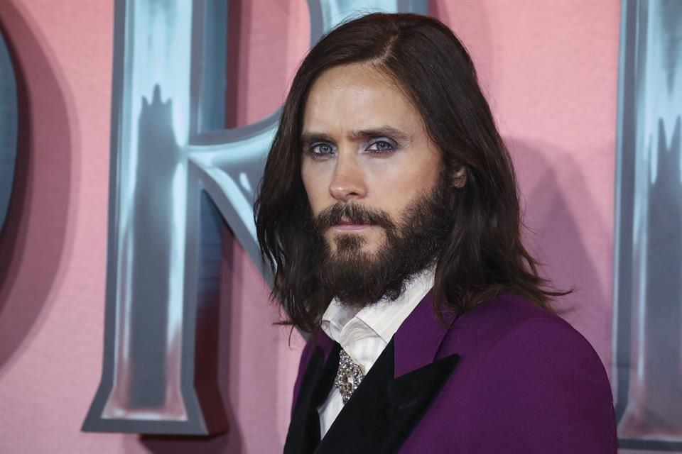 Jared Leto Lanza Nuevo Happy New Year! See You Back On Stage In 6