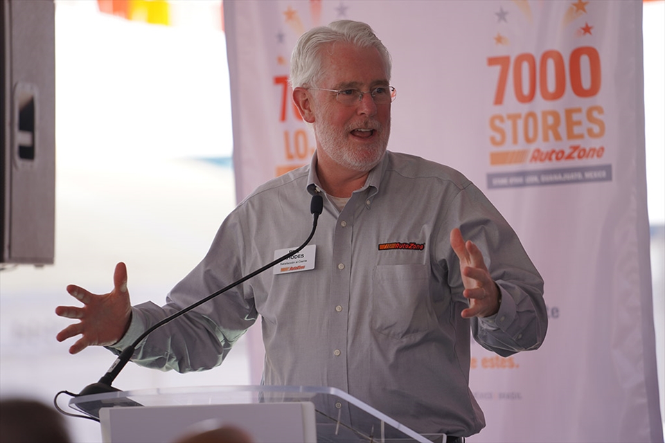 Abre AutoZone en México tienda 7 mil en el mundo