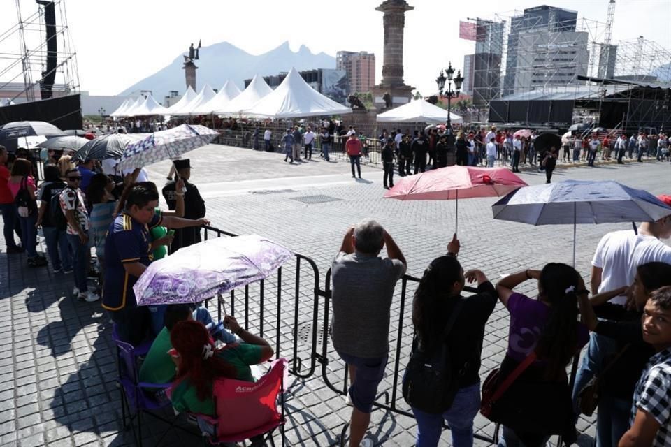 Esperan desfile por el 213 aniversario de la Independencia