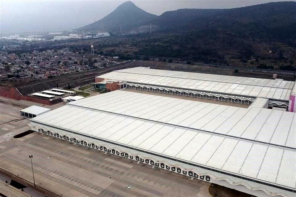 La 'megafarmacia' en Huehuetoca, Edomex