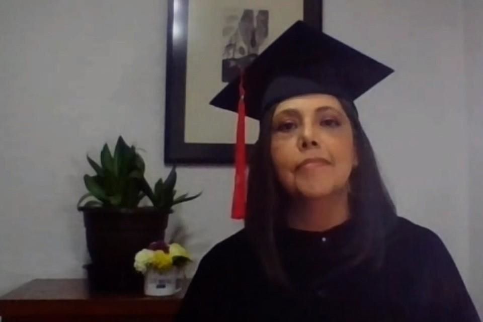 UTEL crea futuros con educación en línea