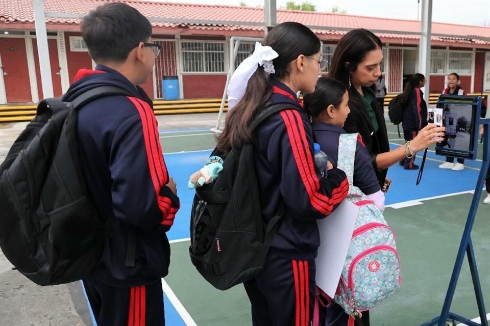 Avisa QR cuando hijos ingresan a la escuela