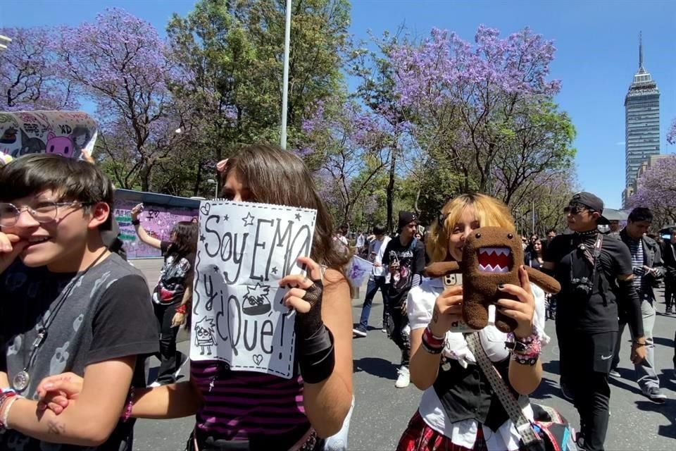 Marchan emos en la Ciudad de México