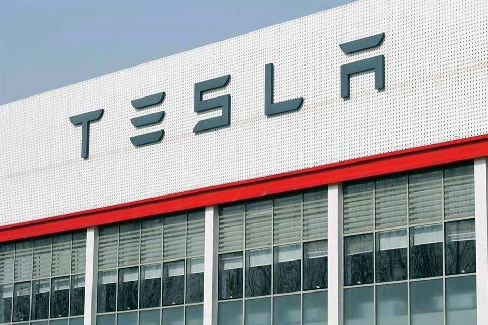 Construirá Tesla planta de electricidad en China