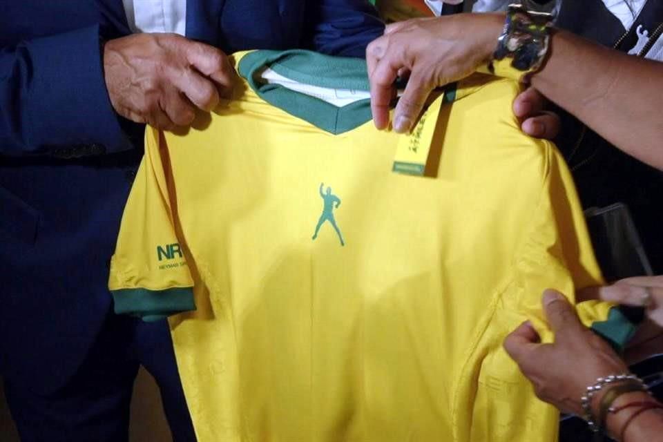 Marca de Pelé pasa a manos de la empresa familiar de Neymar